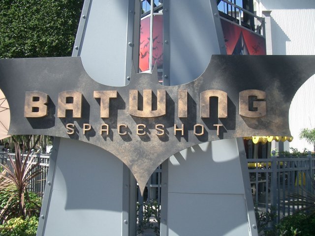 Batwing Spaceshot @ Warner Bros. Movie World | AUS - onride.de